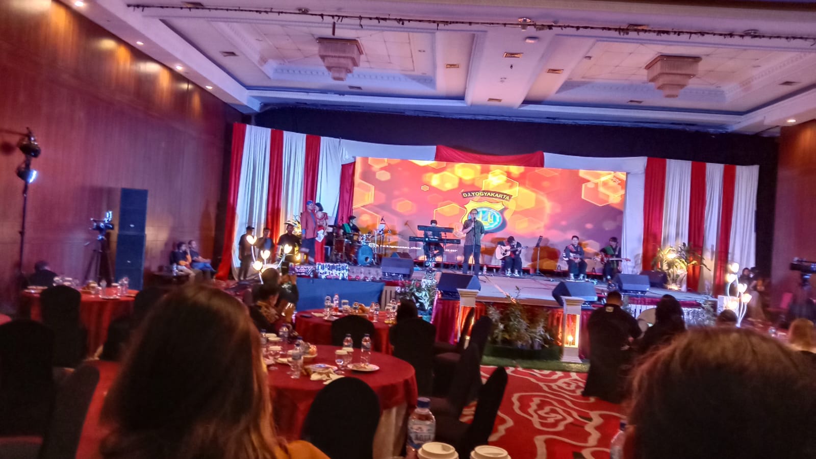 Grand Final Lomba Nyanyi Solo Vocal Nusantara Terpilih 20 Peserta ...